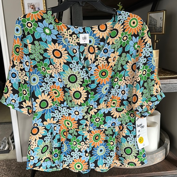 CAbi | Tops | Cabi Happy Top Medium | Poshmark